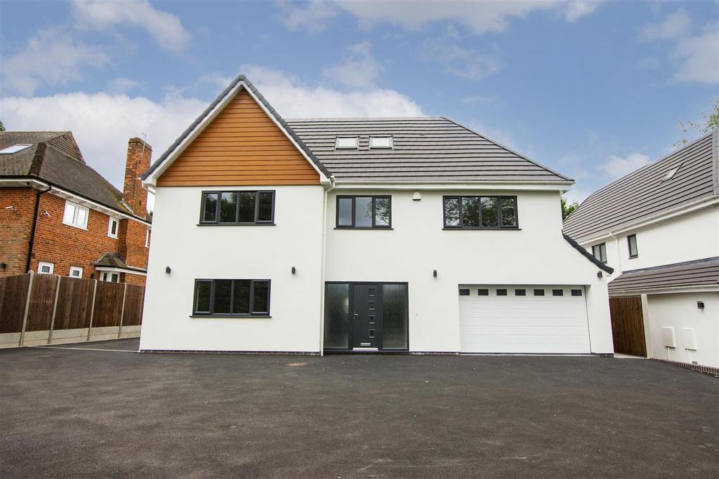 Rednal Road, Birmingham, B38 7 bed house - £3,700 pcm (£854 pw)