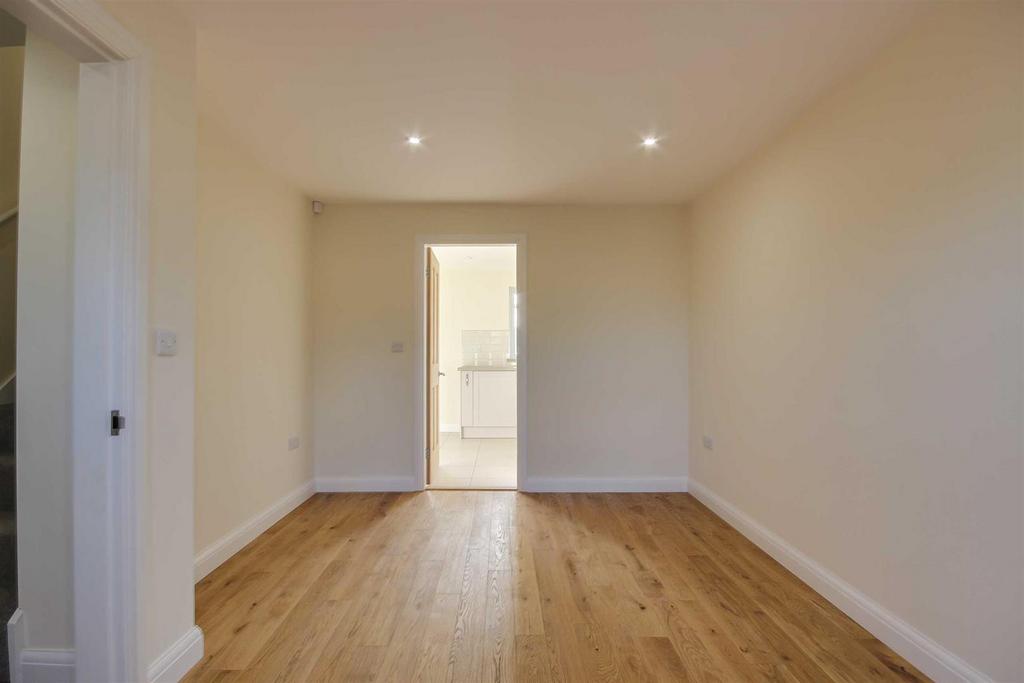 Freeman Gardens, Upper Accomodation... 2 bed semi-detached house - £875 ...