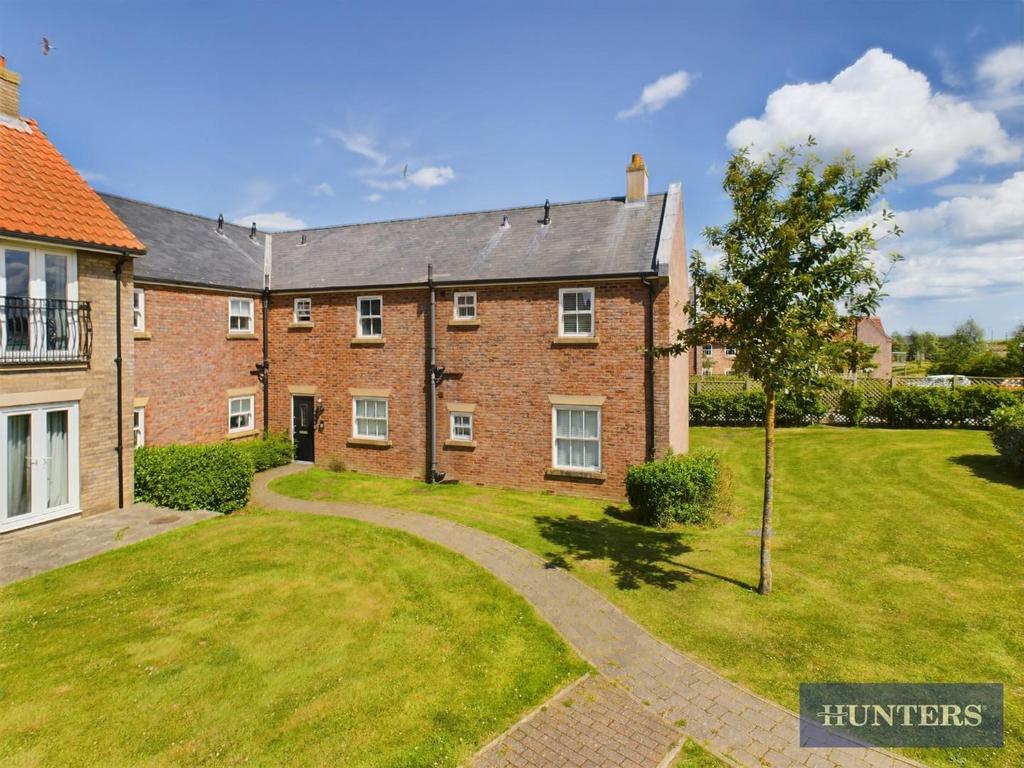 Woodspring Way Moor Road, Filey 2 bed apartment - £100,000