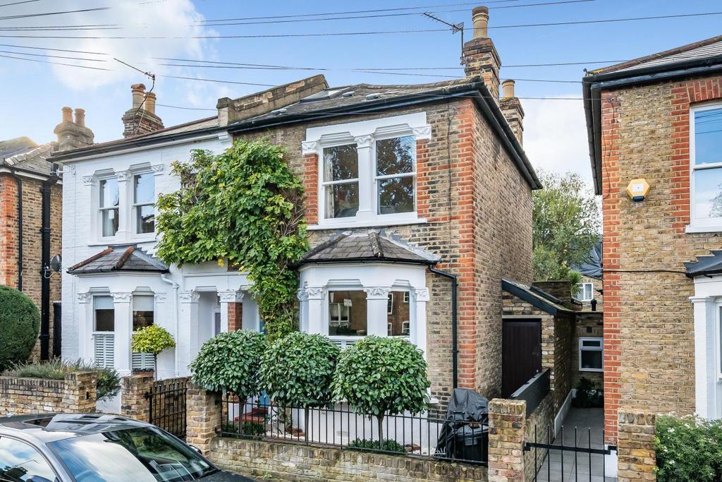 Pentlow Street, Putney 4 bed semi-detached house - £1,325,000