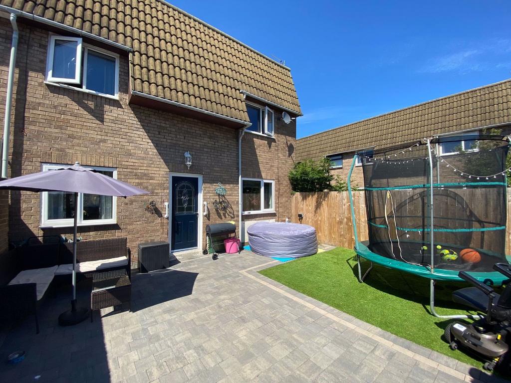 Simonside Hall, South Shields, Tyne and Wear, NE34 3 bed semi-detached ...