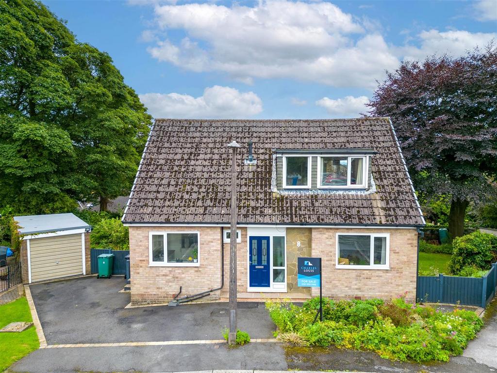 The Paddock, Ramsbottom, Bury 3 bed detached bungalow - £400,000