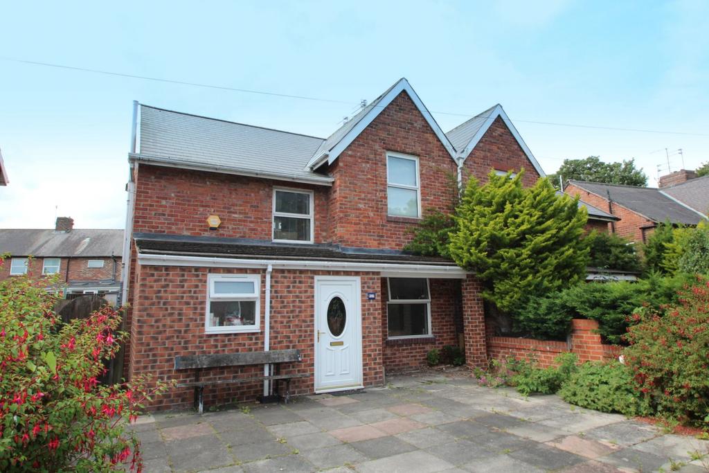 Kingsley Avenue, Whitley Bay, NE25 3 bed semi-detached house - £250,000
