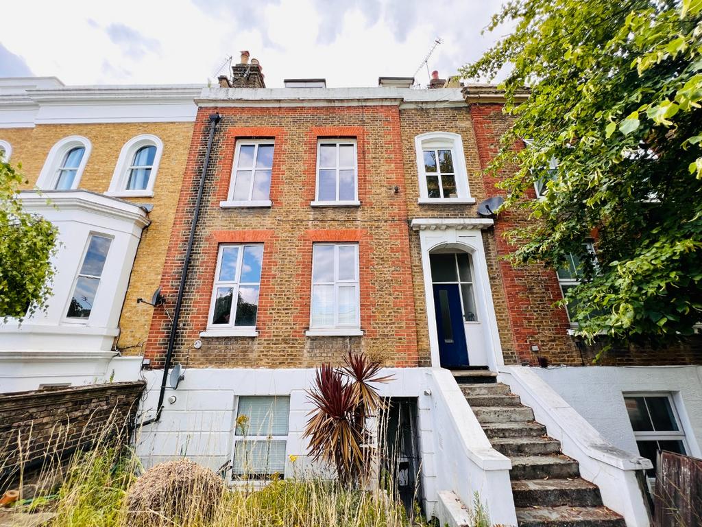 Burrage Road, Woolwich, London, SE18... 1 bed flat - £1,200 pcm (£277 pw)