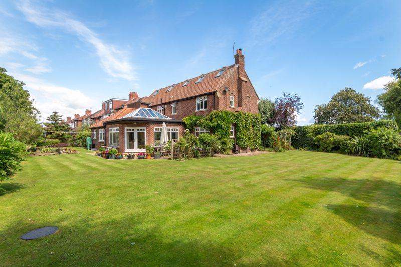 Northfield Road, Gosforth, Newcastle upon Tyne 5 bed detached house - £ ...