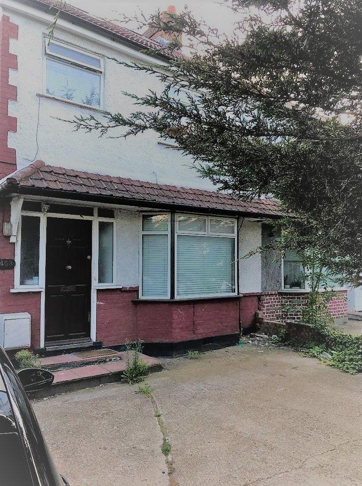 WATFORD WAY, HENDON, NW4 4TR 7 bed semi-detached house - £850 pcm (£196 pw)