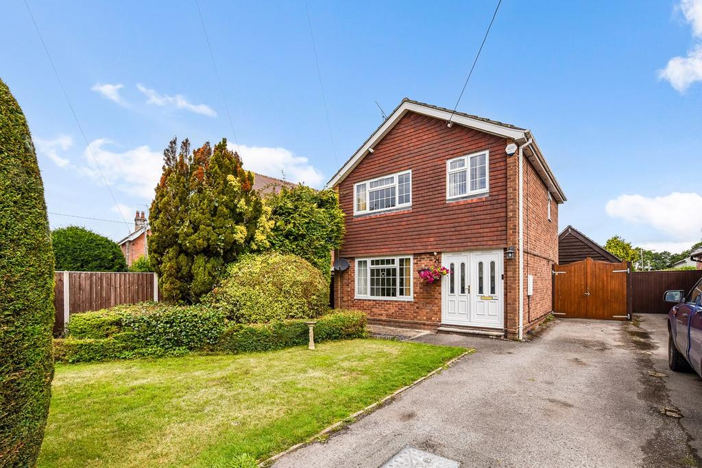 Southampton Road Cadnam Southampton So40 3 Bed Detached House For