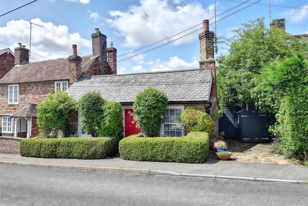 The Street, Wittersham 2 bed semi-detached bungalow - £360,000
