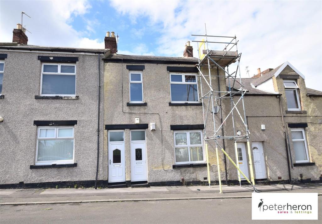 John Candlish Road, Millfield... 2 bed flat - £54,950