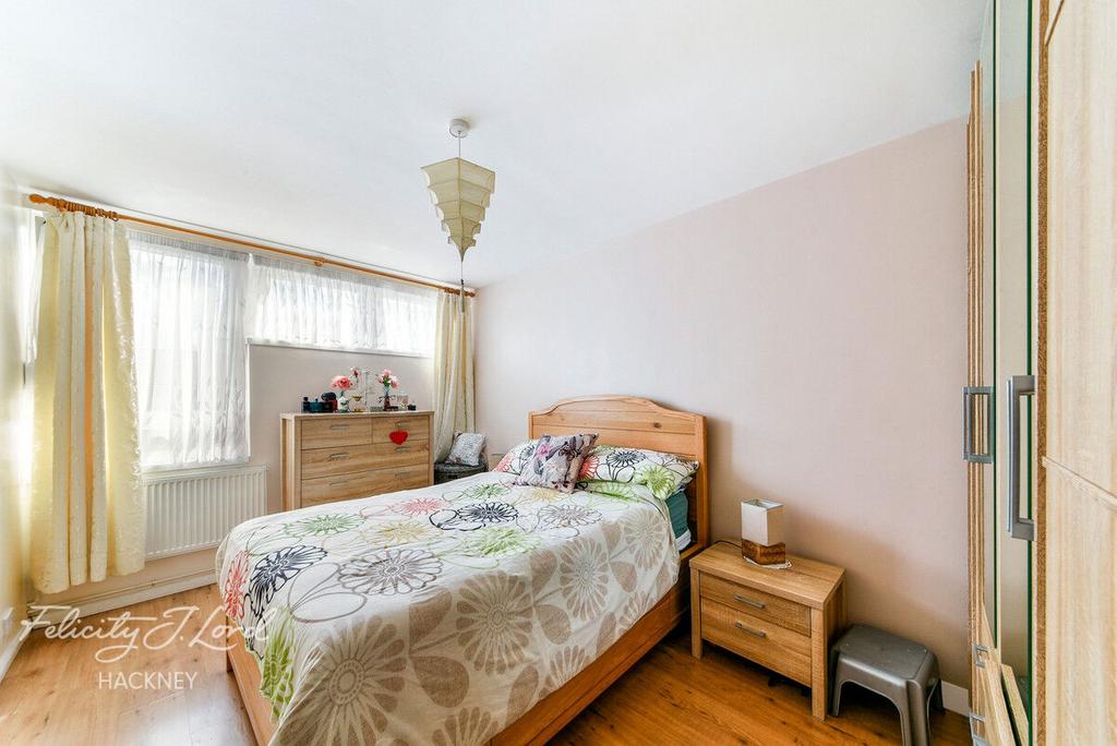 Barbrook House, Chatham Place... 2 bed flat - £375,000