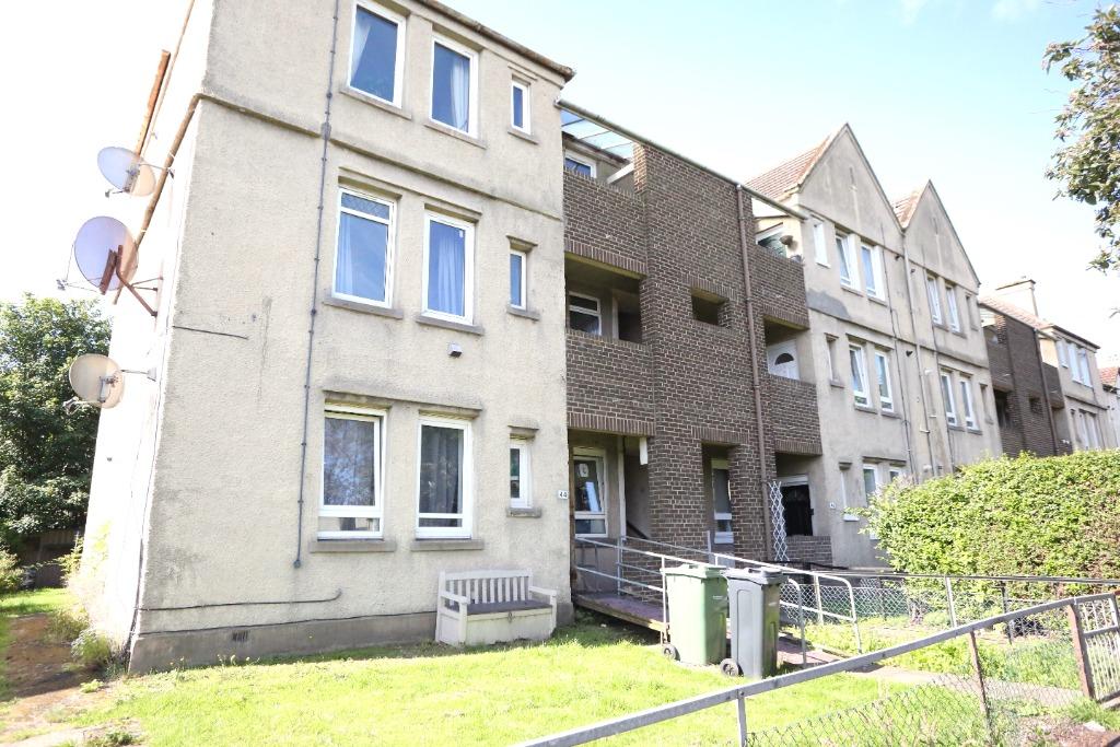 Sleigh Drive, Lochend, Edinburgh, EH7 2 bed flat to rent - £1,200 pcm ...