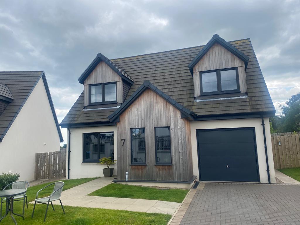 Pine Tree Gardens, Aberdeen, AB15 3 bed detached house - £1,500 pcm (£ ...