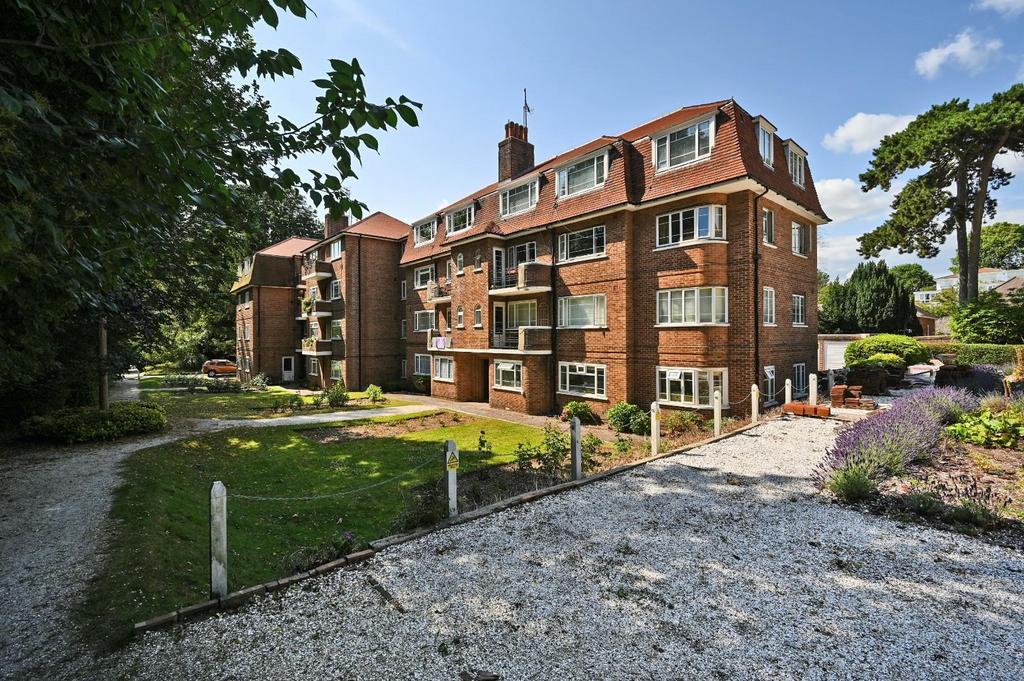 London Road, Preston, Brighton 3 bed apartment - £350,000