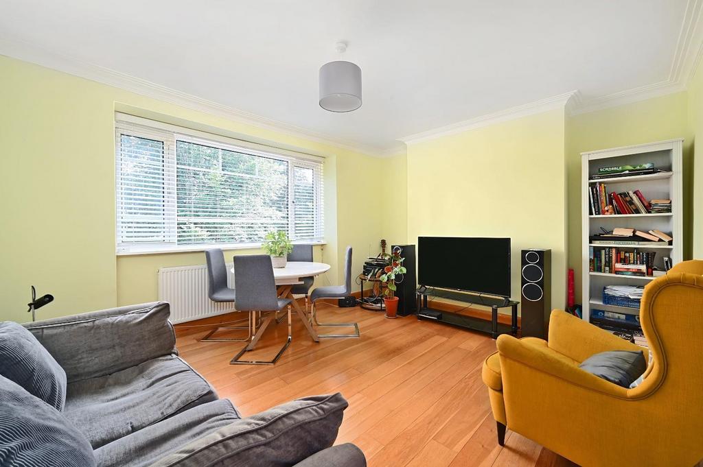 London Road, Preston, Brighton 3 bed apartment - £350,000