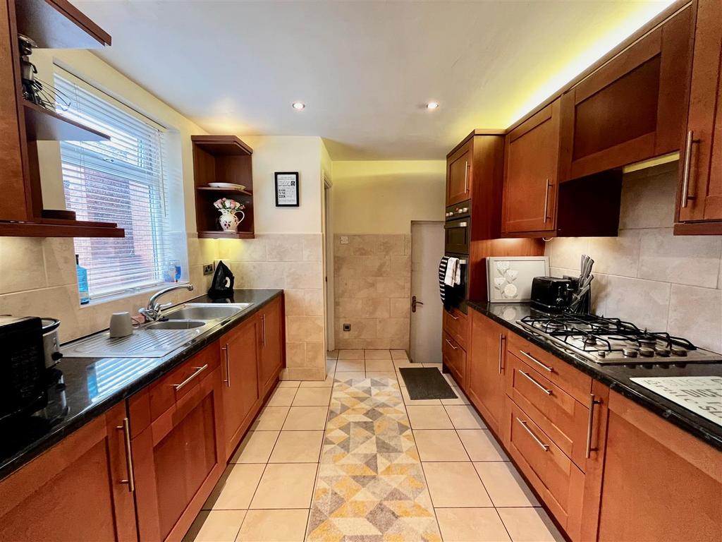 Old Durham Road, Gateshead 3 bed flat - £750 pcm (£173 pw)