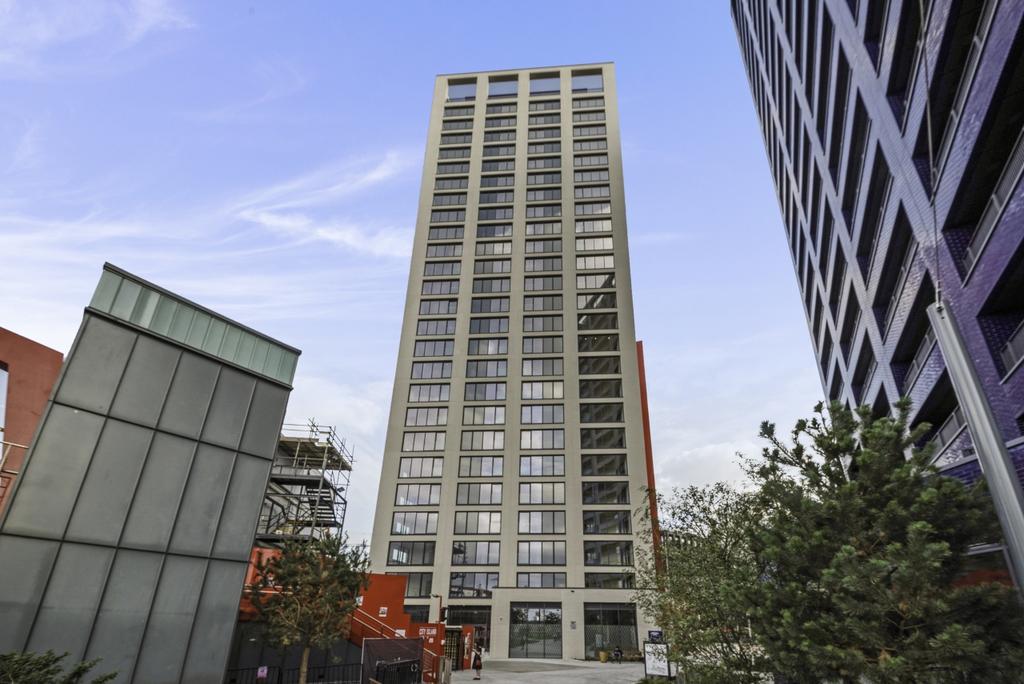 Corson House, London City Island, Canning Town E14 1 bed apartment - £ ...