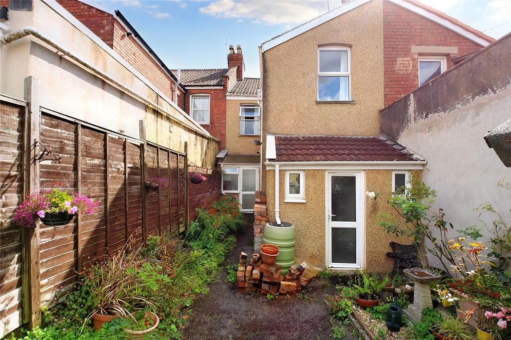 Sandy Park Road, Brislington... 2 bed apartment - £125,000