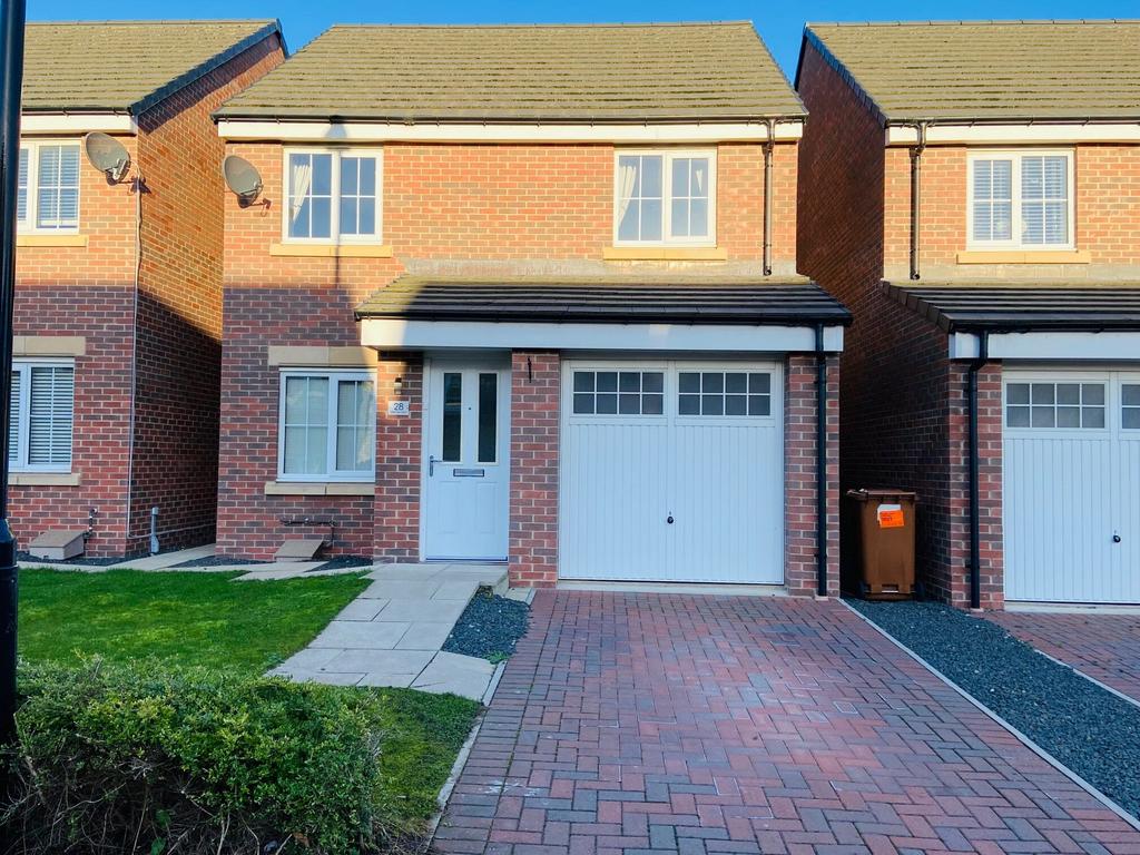 Cresta View, Houghton Le Spring, Tyne... 3 bed detached house - £1,150 ...
