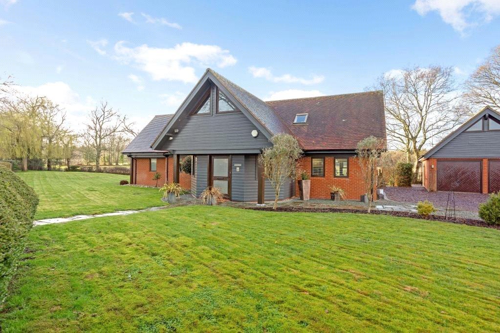 Lindfields, Charter Alley, RG26 5 bed detached house for sale - £1,250,000