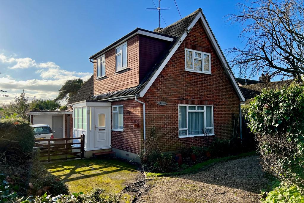 Plumptre Lane Chelmsford Cm3 3 Bed Detached House For Sale £599 950