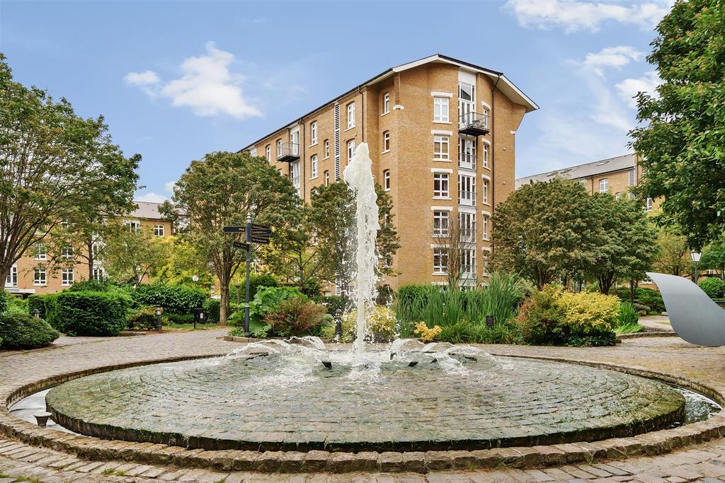 The Bow Quarter, London, E3 2 bed flat - £475,000