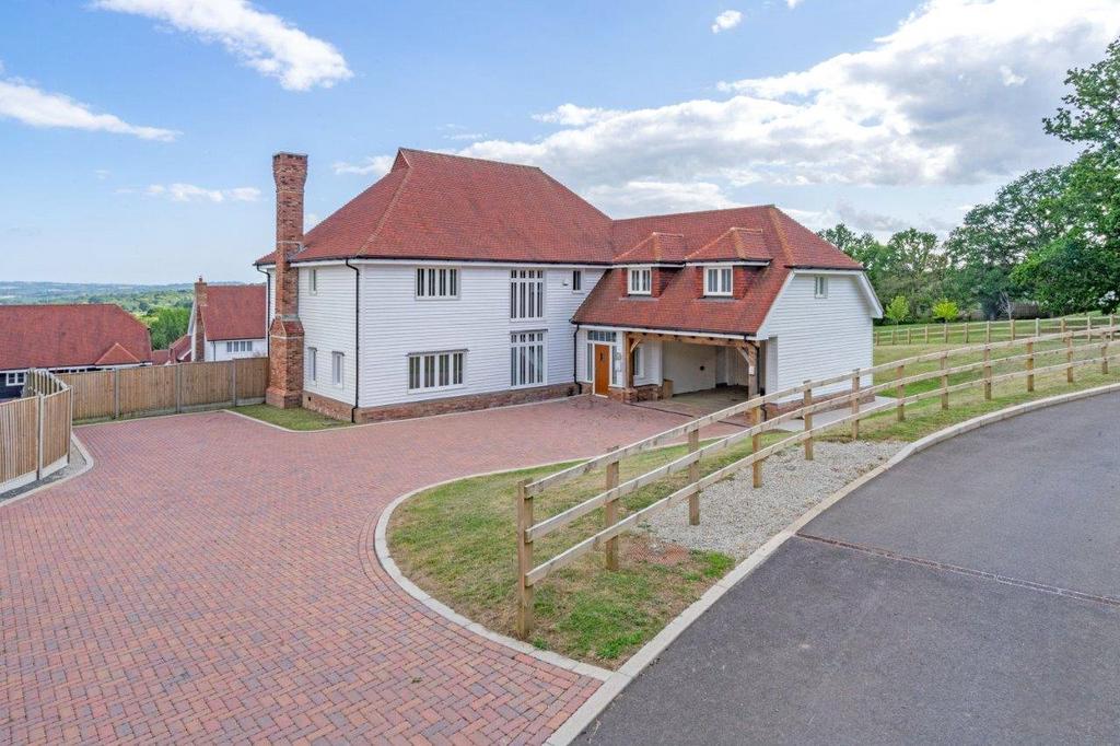 Bellerbys Gardens, Wadhurst, East... 5 bed detached house - £1,500,000