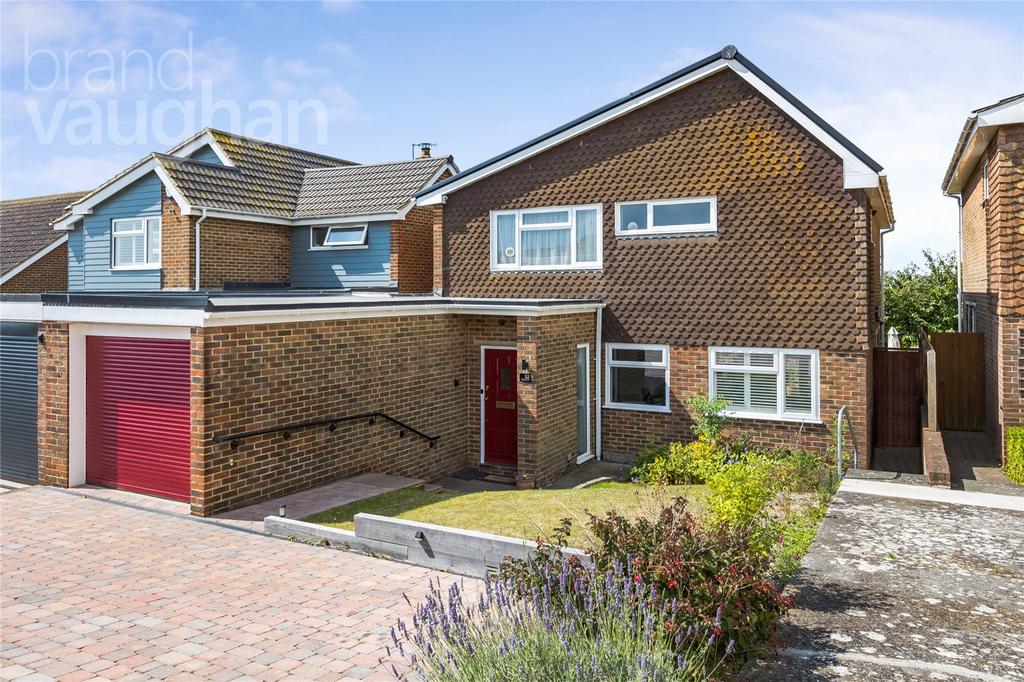 Wanderdown Road, Ovingdean, Brighton... 4 bed detached house - £785,000