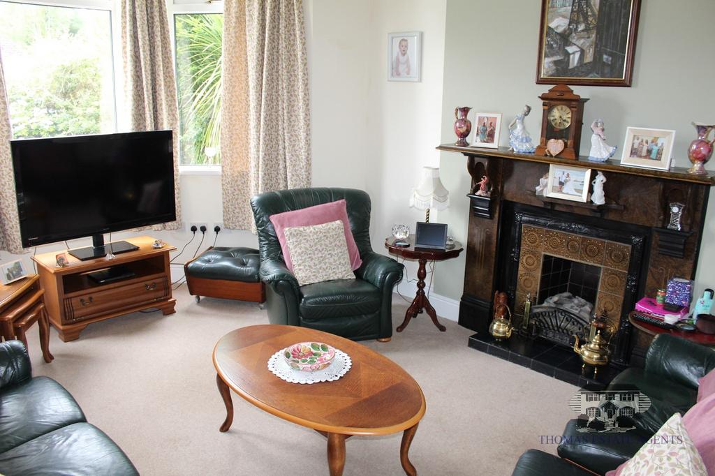 Brynbedw Road, Tylorstown, Ferndale, Rhondda Cynon Taff. CF43 3AE 5 bed ...