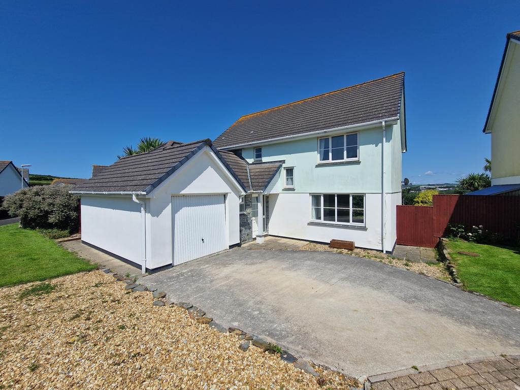 Upton Meadows, Bude EX23 4 bed detached house - £1,400 pcm (£323 pw)