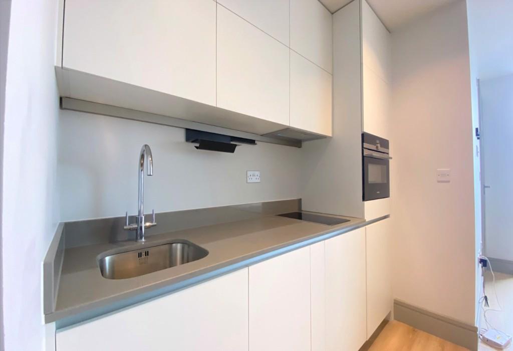 Mercantile House 38 M, UXBRIDGE... Studio - £1,063 pcm (£245 pw)
