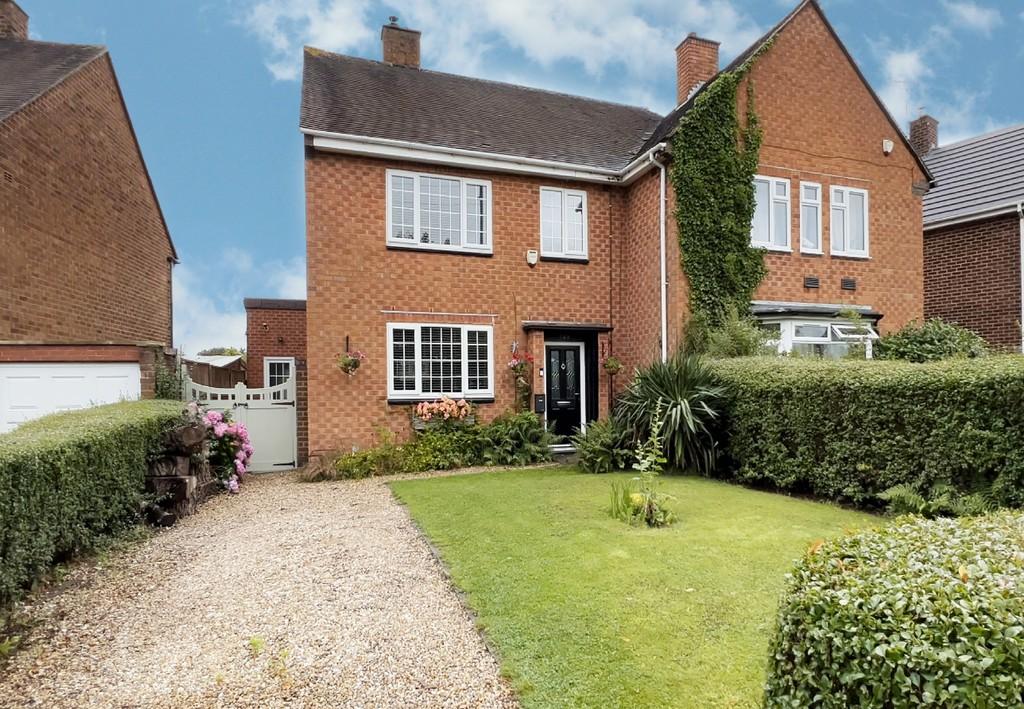 Stratford Road, Shirley 3 bed semi-detached house - £370,000
