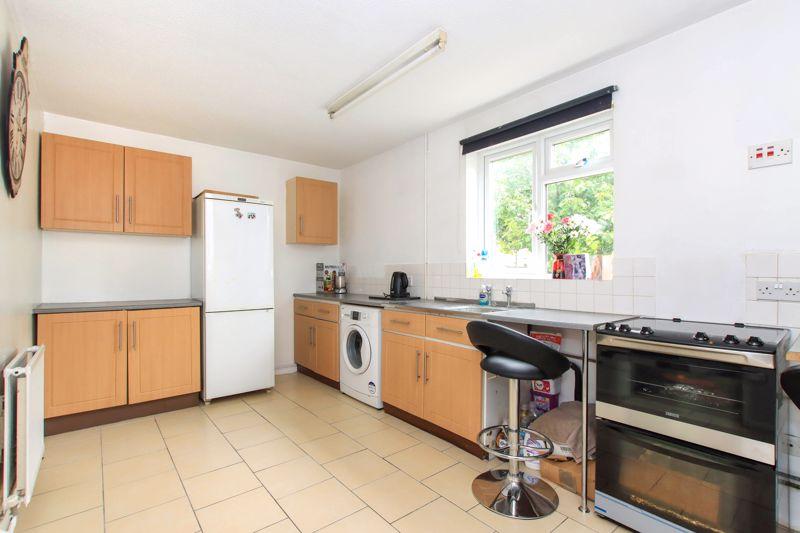 Lower Adeyfield Road, Hemel Hempstead 3 bed semi-detached house for ...