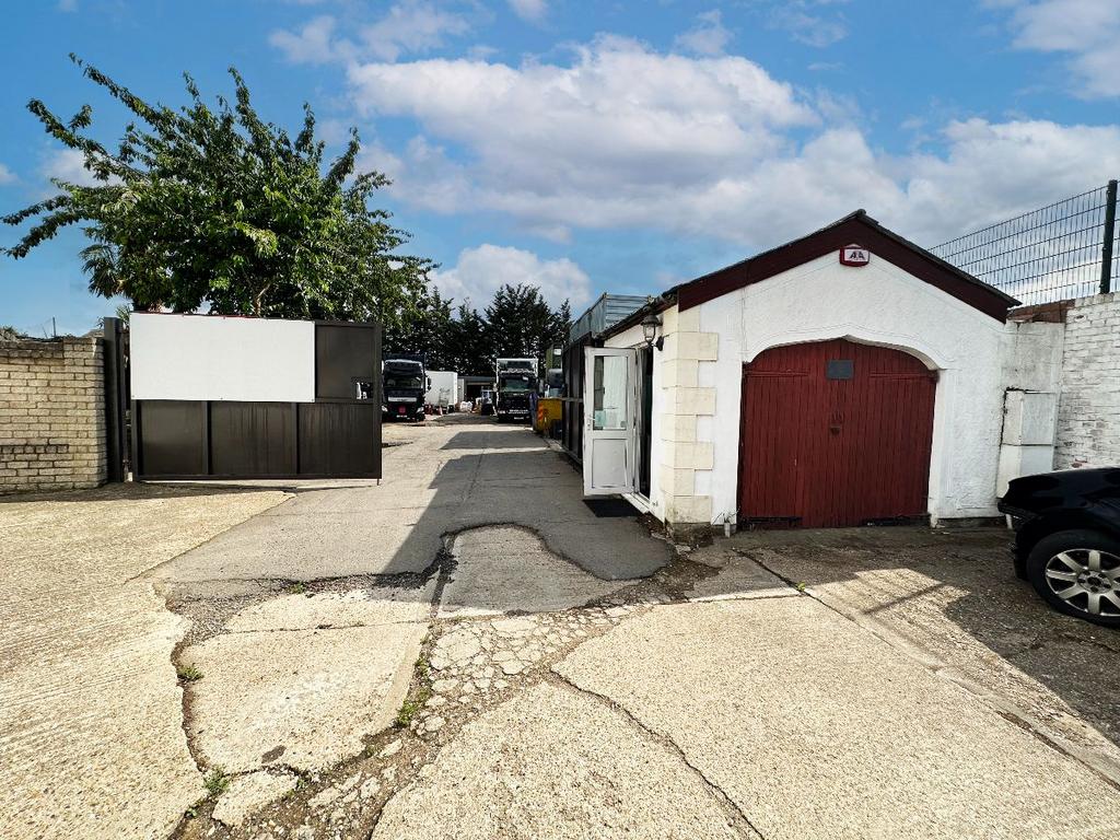 Crow Lane, Romford Land - £1,750,000