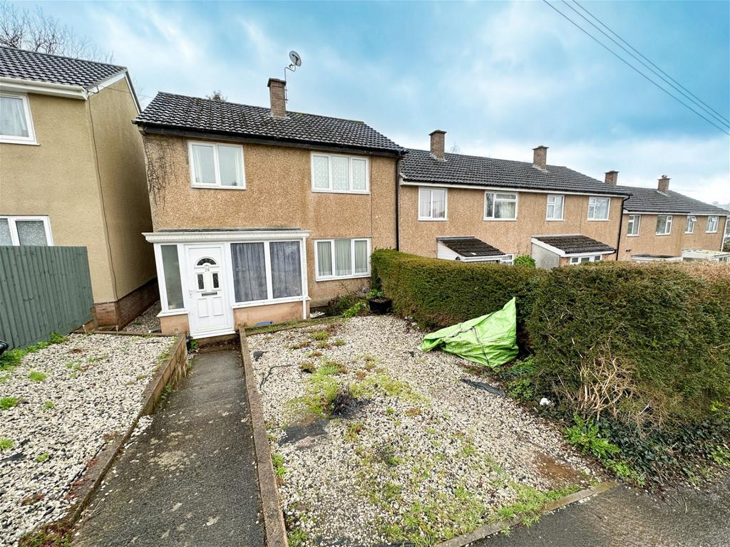Raleigh Road, Newton Abbot TQ12 3 bed end of terrace house - £220,000