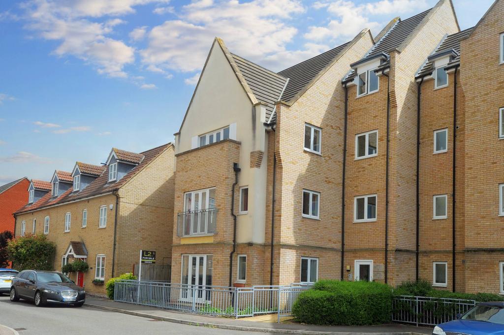 Bevington Way, Eynesbury PE19 2 bed apartment - £220,000