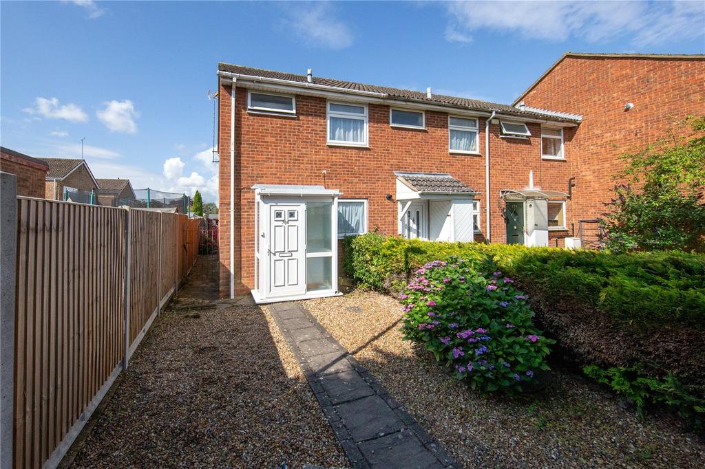 Luton, Bedfordshire LU2 2 bed end of terrace house - £249,995