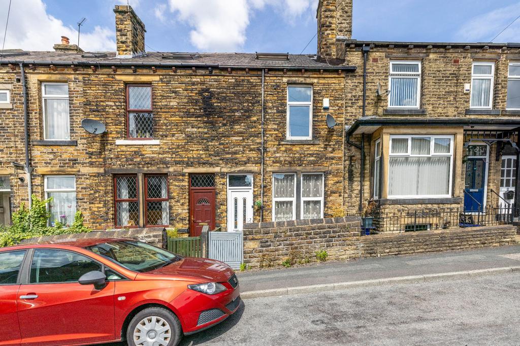 Clare Road, Wyke, BD12 8JU 3 bed terraced house - £139,950