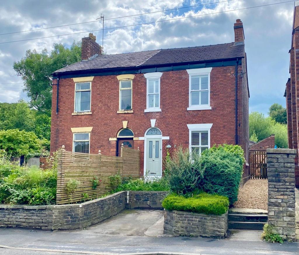 Strines Road, Strines, Stockport, SK6 3 bed semi-detached house - £415,000
