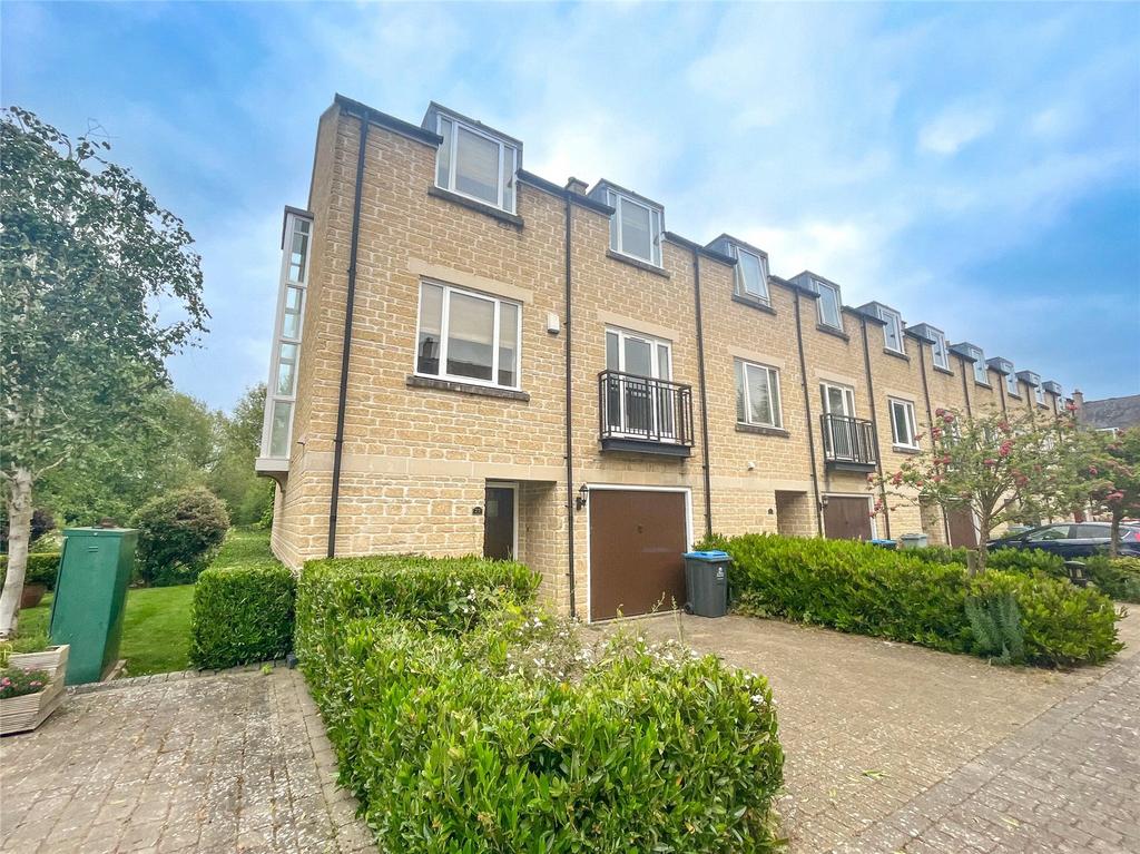 Woodford Mill, Mill Street, Witney, Oxfordshire, OX28 5 bed townhouse ...