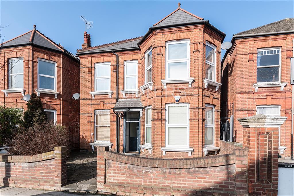 Manstone Road, London, NW2 1 bed apartment - £1,650 pcm (£381 pw)