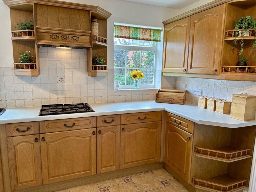 CLIPPER CLOSE, NEWPORT, NP19 7LL 4 bed property - £1,250 pcm (£288 pw)