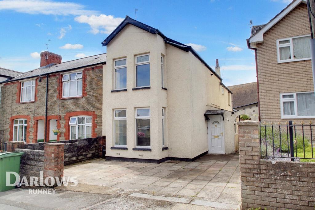 The Grove, Cardiff 3 bed end of terrace house - £240,000