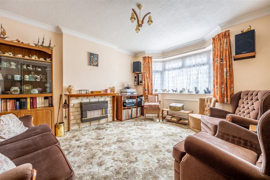 Rushington Avenue, Southampton SO40 3 bed detached house - £375,000