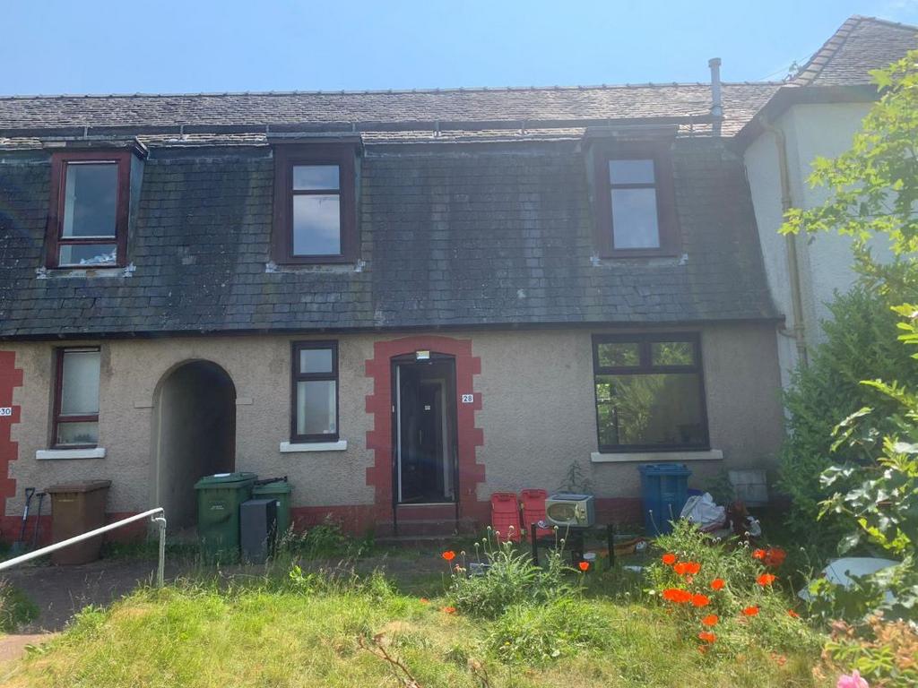 28 Grampian Crescent, Glasgow... 3 bed terraced house - £129,000