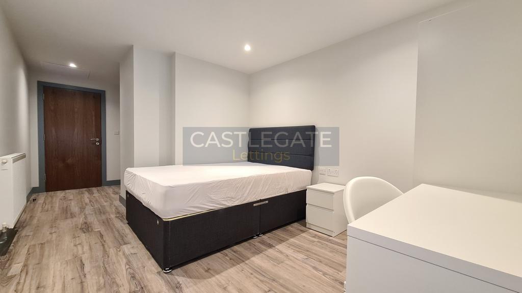 Renaissance Works, New Street... Studio - £650 pcm (£150 pw)