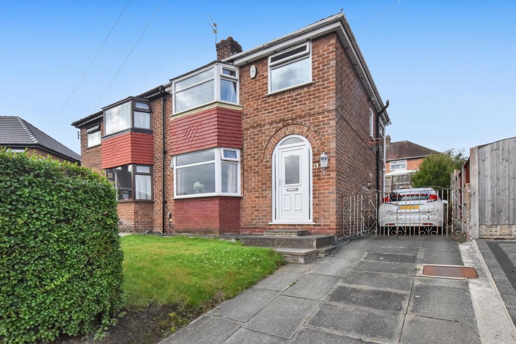 Kingsley Crescent, Runcorn 3 bed semi-detached house - £190,000
