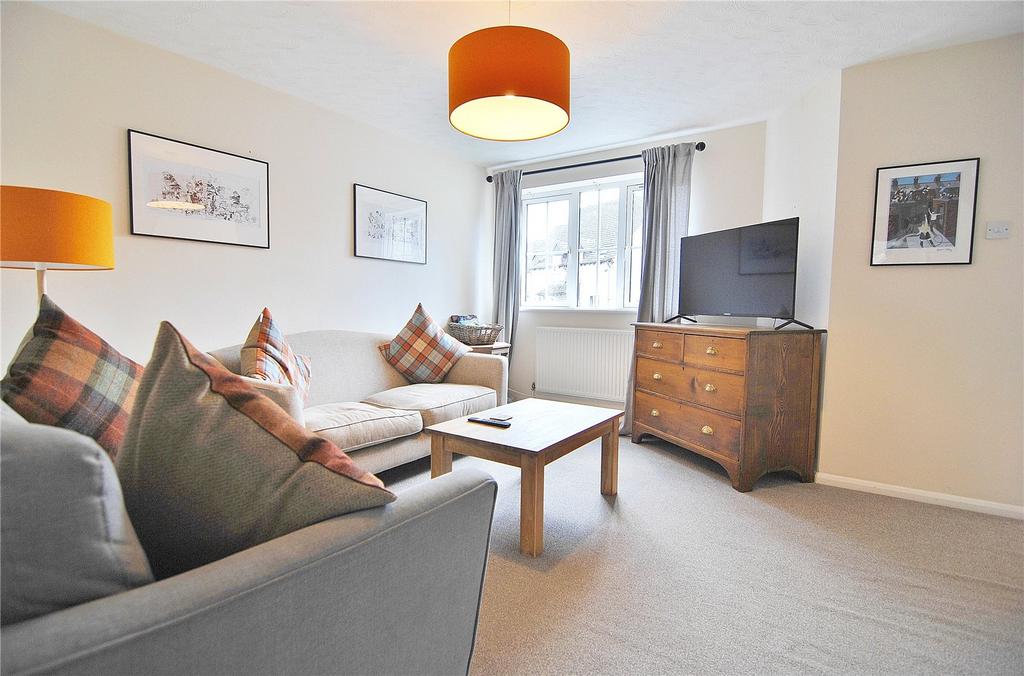 The Old Common, Chalford, Stroud, Gloucestershire, GL6 3 bed terraced house for sale - £300,000