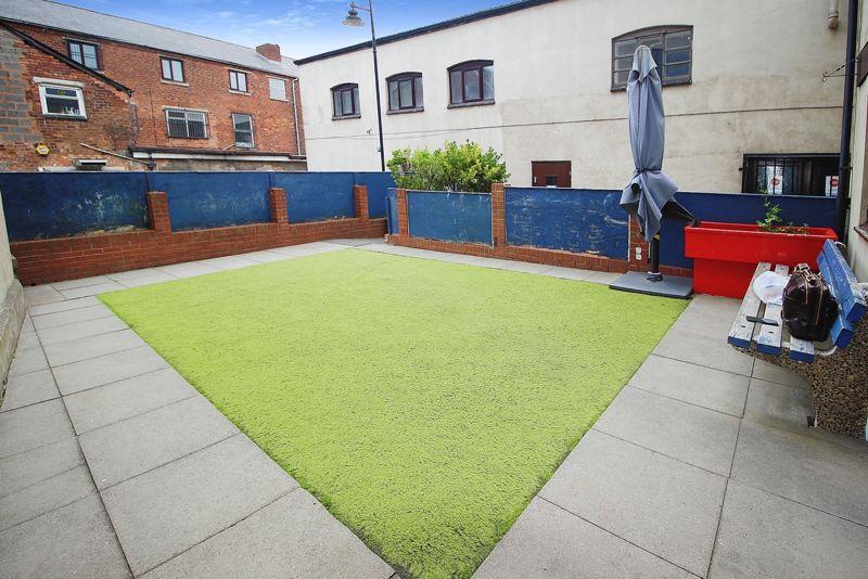 Station Street, Walsall Property - £1,995 pcm (£460 pw)