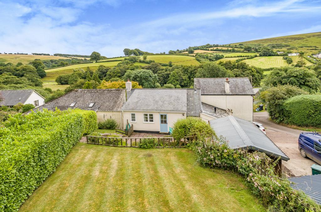 Moor View, Withypool, Minehead... 4 bed terraced house for sale - £365,000
