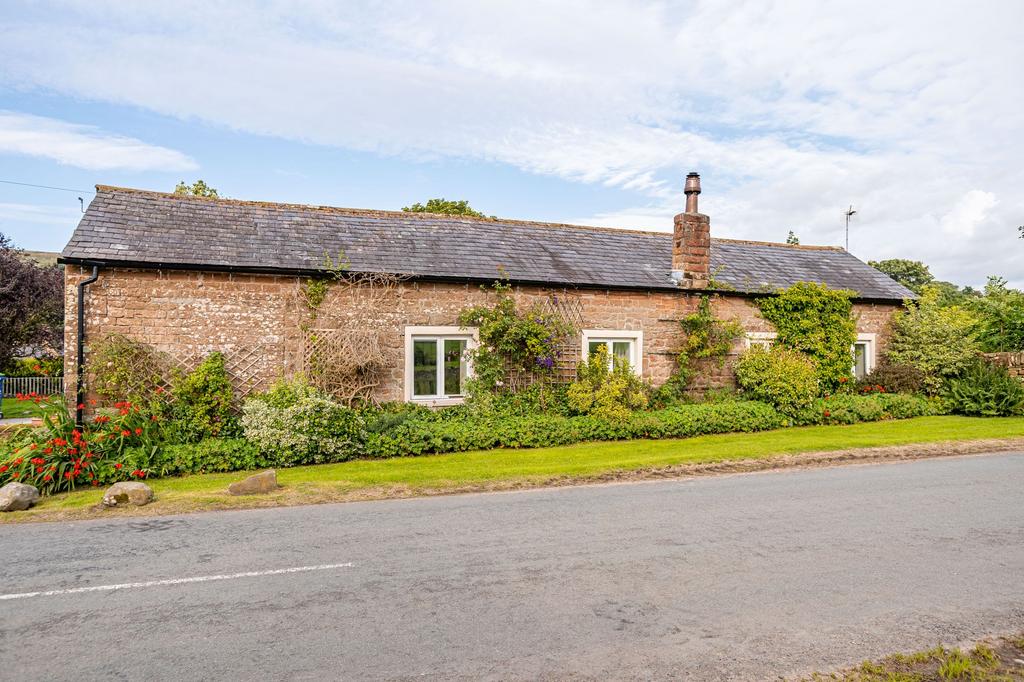 The Barn, Newbiggin, Heads Nook, CA8 3 bed barn conversion for sale - £ ...